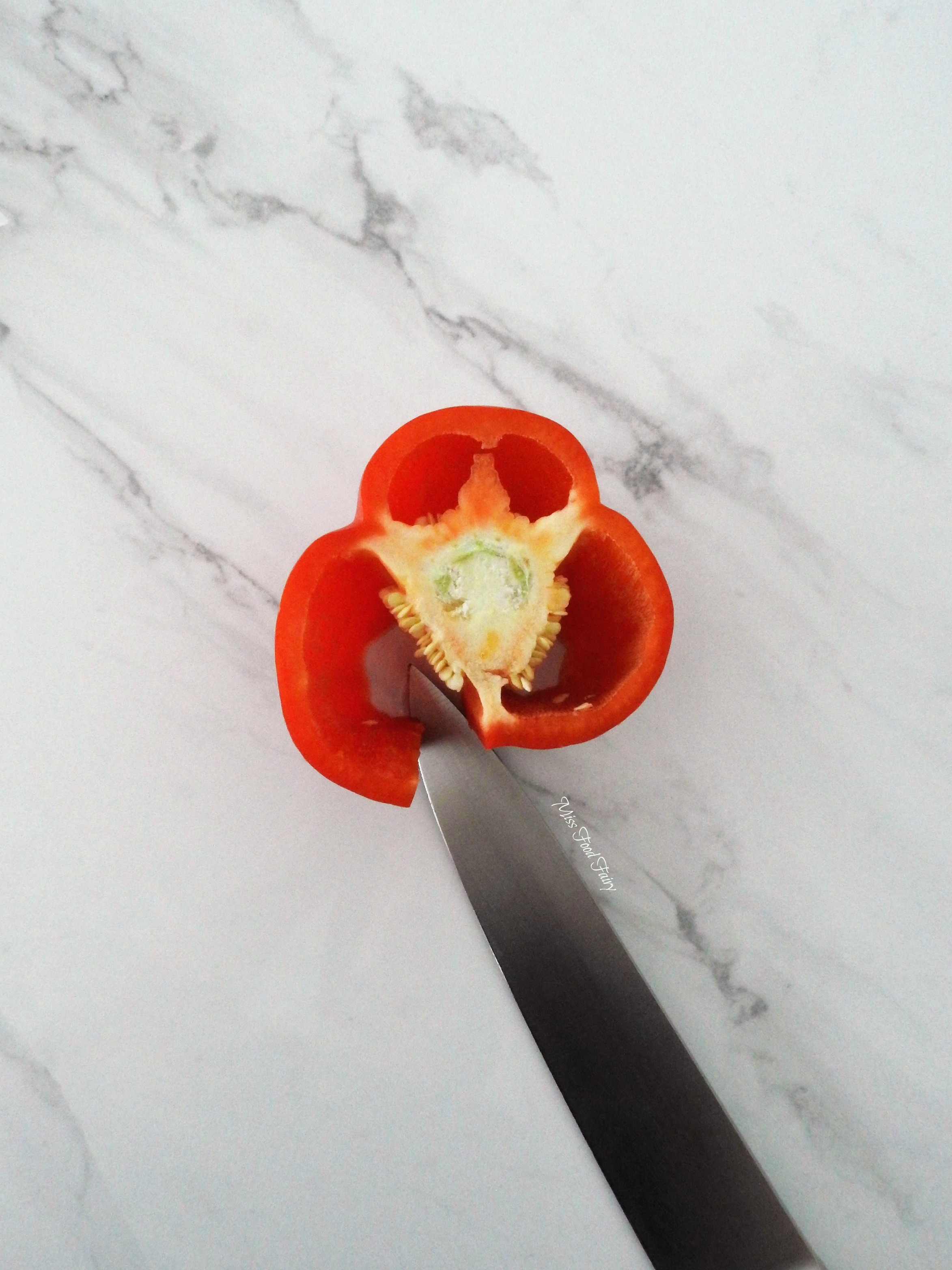 How to slice a capsicum – Miss Food Fairy